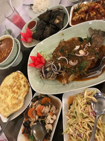 20 Senarai Tempat Makan Best Di Wangsa Maju (TERBAIK) – Saji.my