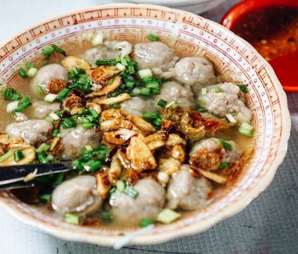 16 Tempat Makan Bakso Enak Di Surabaya (Halal dan SEDAP) – Saji.my