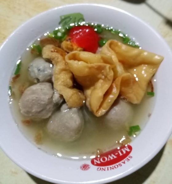 16 Tempat Makan Bakso Enak Di Surabaya (Halal dan SEDAP) – Saji.my