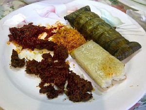 22 Makanan Tradisi Masyarakat Bugis Asli (SEDAP Tak Terkata) – Saji.my