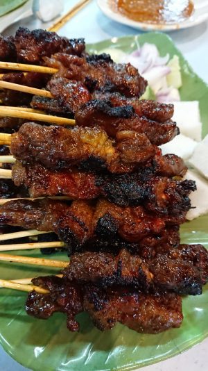 50 Tempat Makan Best Di KL 2024 ( TERKINI) – Saji.my