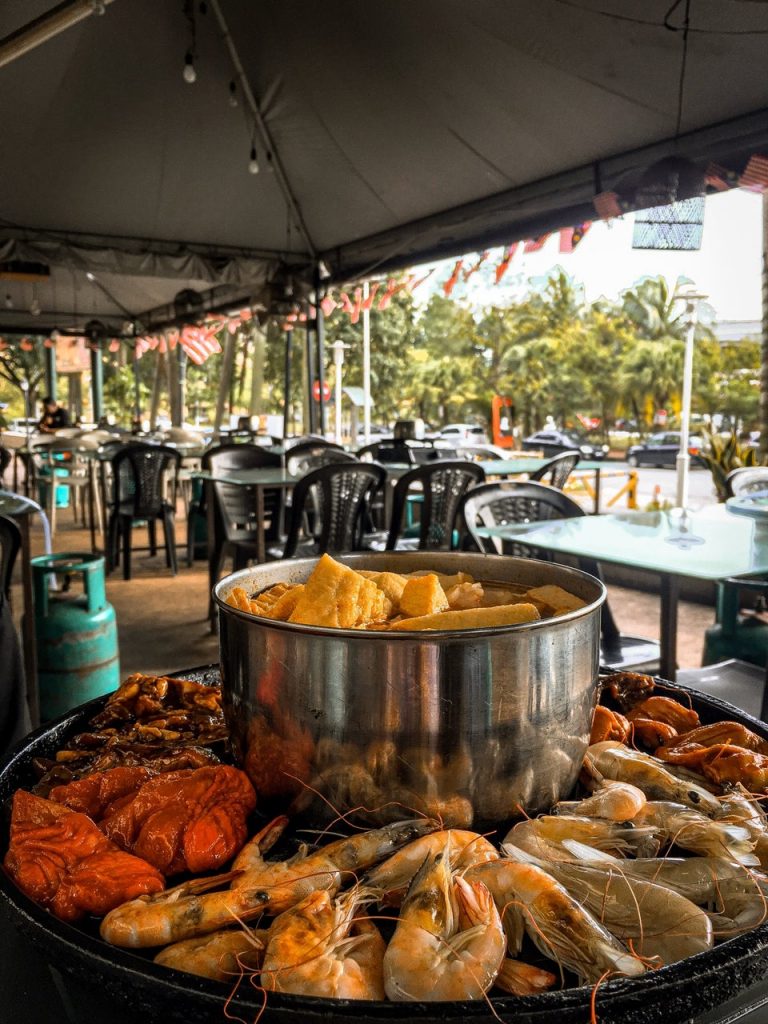 15 Port Steamboat HALAL & ENAK Sekitar Selangor – Saji.my