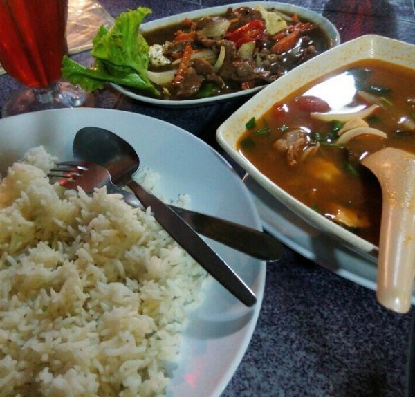 20 Tempat Makan Best Di Ijok (BEST Betul) – Saji.my