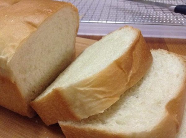 10 Resepi Roti Homemade Wajib Cuba di Rumah (Mudah & Sedap) - Saji.my