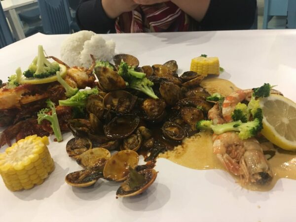 12 Tempat Makan Shell Out di Lembah Klang Yang Segar & Enak – Saji.my