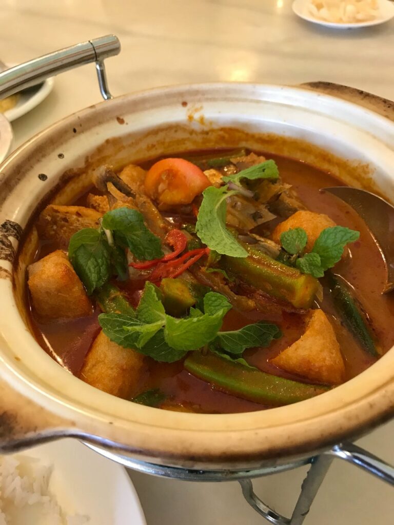 17 Tempat Makan Malam di Ipoh Yang Sedap (WAJIB BACA) – Saji.my