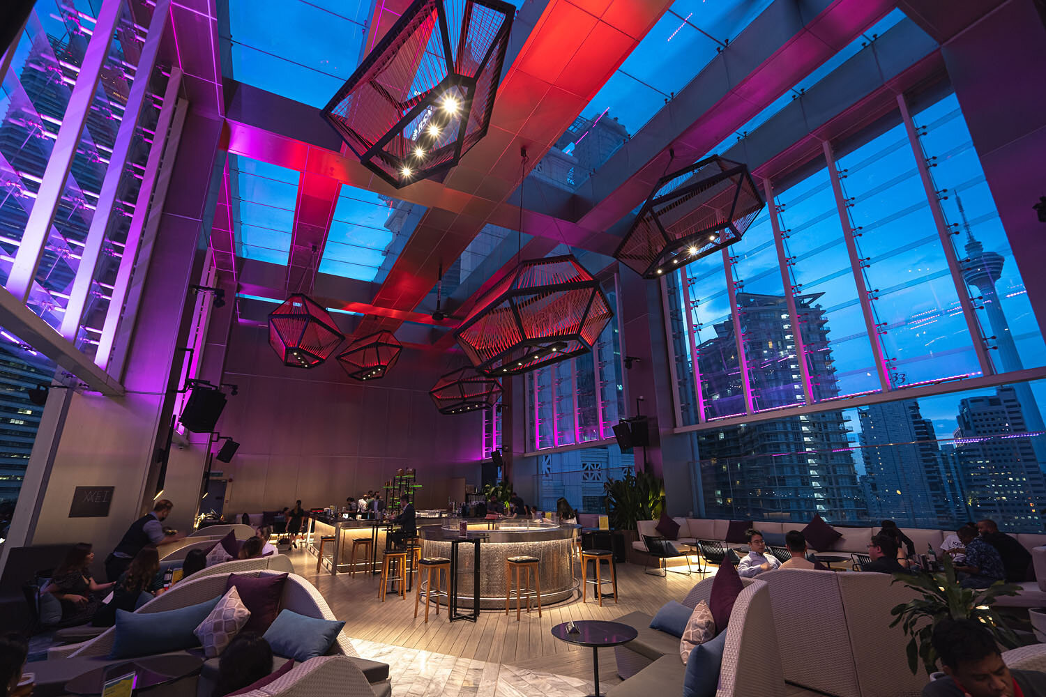 10 Tempat Makan View KLCC dan Sekitarnya Yang Best Dikunjungi – Saji.my