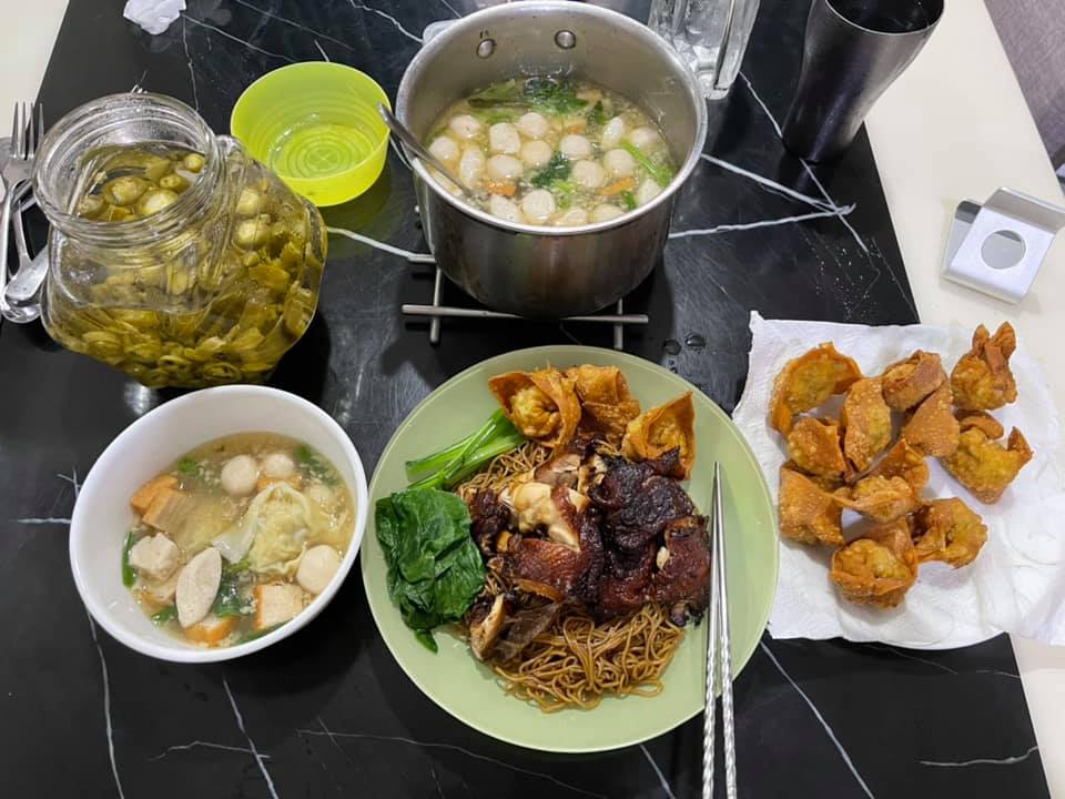 5 Resepi Wantan Mee Yang Berbeza (Mudah dan Sedap) – Saji.my
