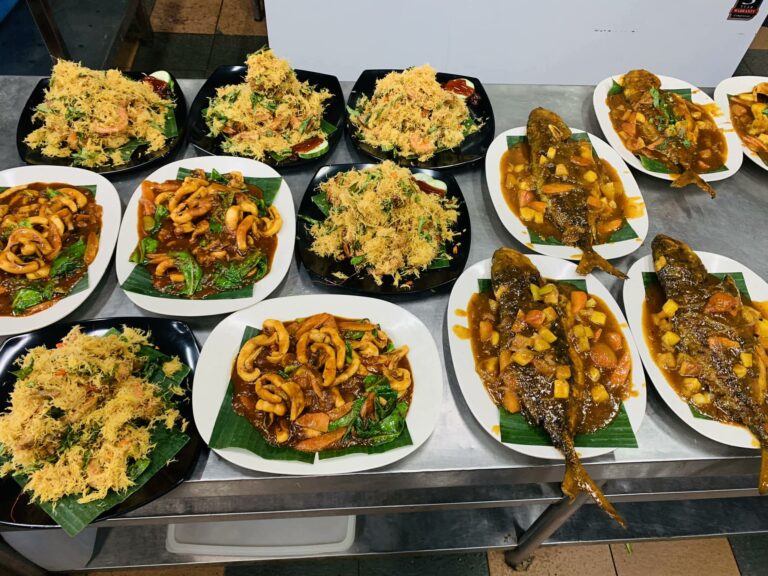 15 Tempat Makan Menarik Di Kota Kinabalu – Saji.my