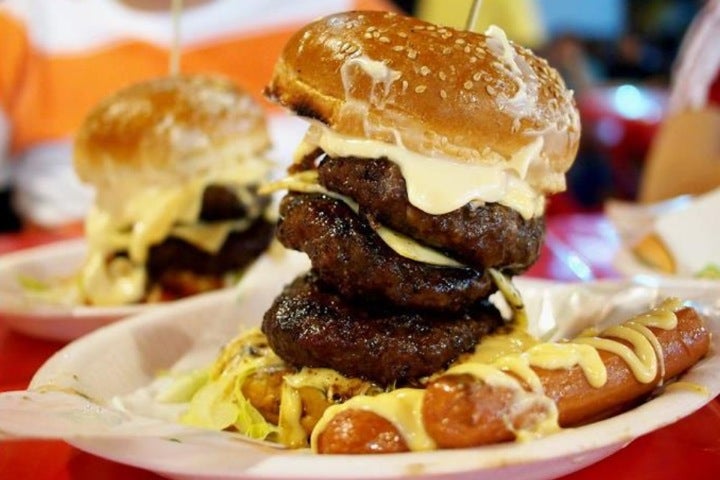 Burger Bakar Kaw Kaw KL | Burger Besar Sangat – Saji.my